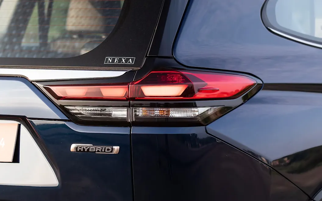 Maruti Suzuki Invicto - Side Rear View | Maruti Suzuki Invicto Images