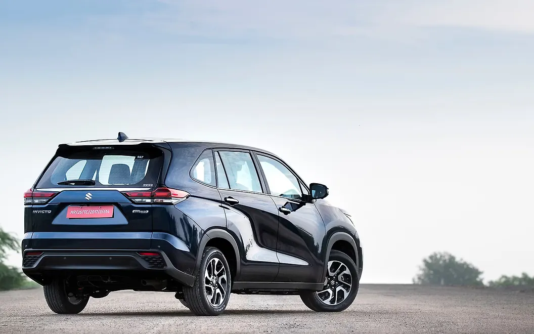Maruti Suzuki Invicto - Side Rear View | Maruti Suzuki Invicto Images