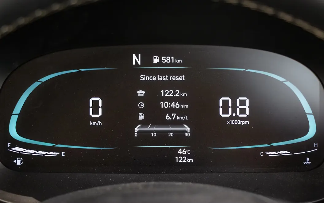 Hyundai Exter - Right Rear View | Hyundai Exter Images