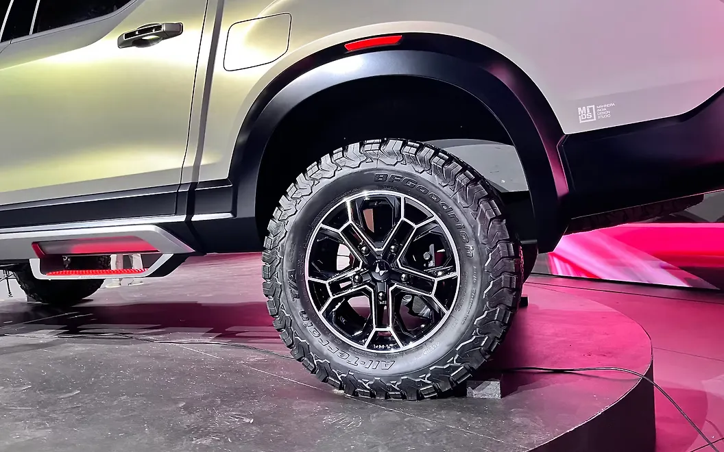 Mahindra Thar.e - Rear Wheel | Mahindra Thar.e Images