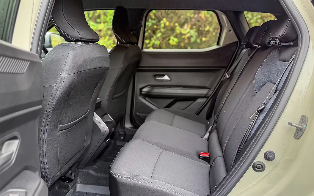 Renault Duster Interior Images: Duster Interior Photo Gallery