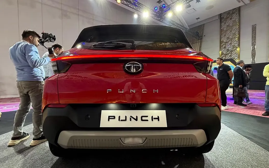 Compare Renault Kiger vs Tata Punch vs Hyundai Exter