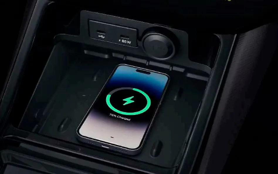 Tata Punch - USB / Charging Port | Tata Punch Images