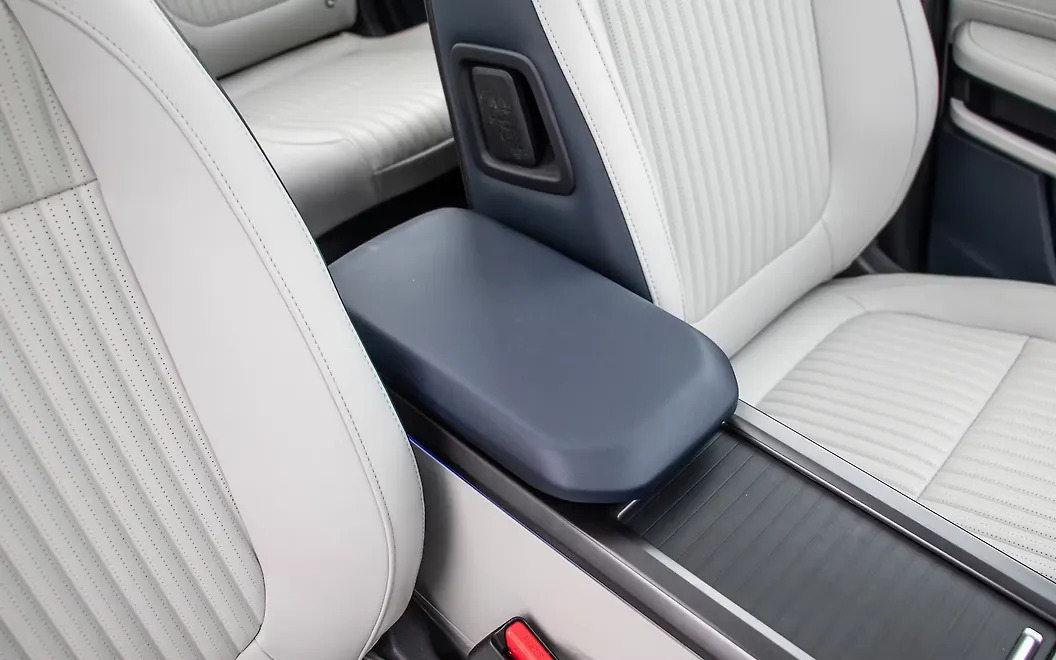 Kia Carens Clavis EV - Front Arm Rest | Kia Carens Clavis EV Images