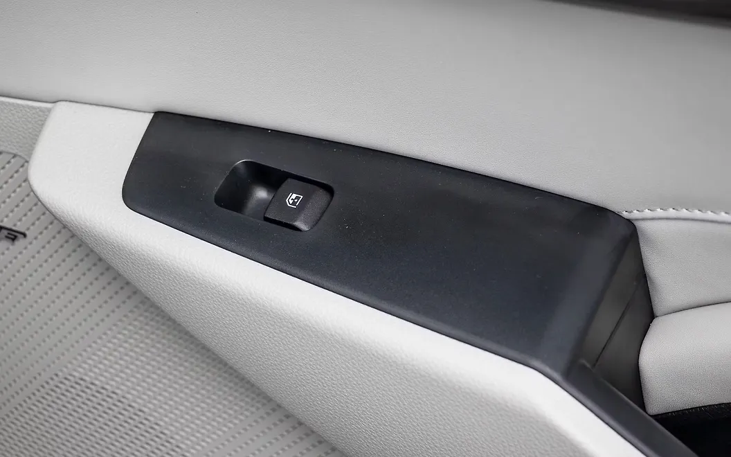 Kia Carens Clavis EV - Passenger Window Controls | Kia Carens Clavis EV ...