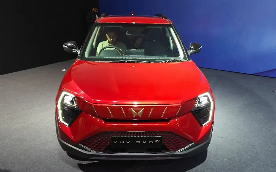 Mahindra XUV 3XO EV - Front View | Mahindra XUV 3XO EV Images
