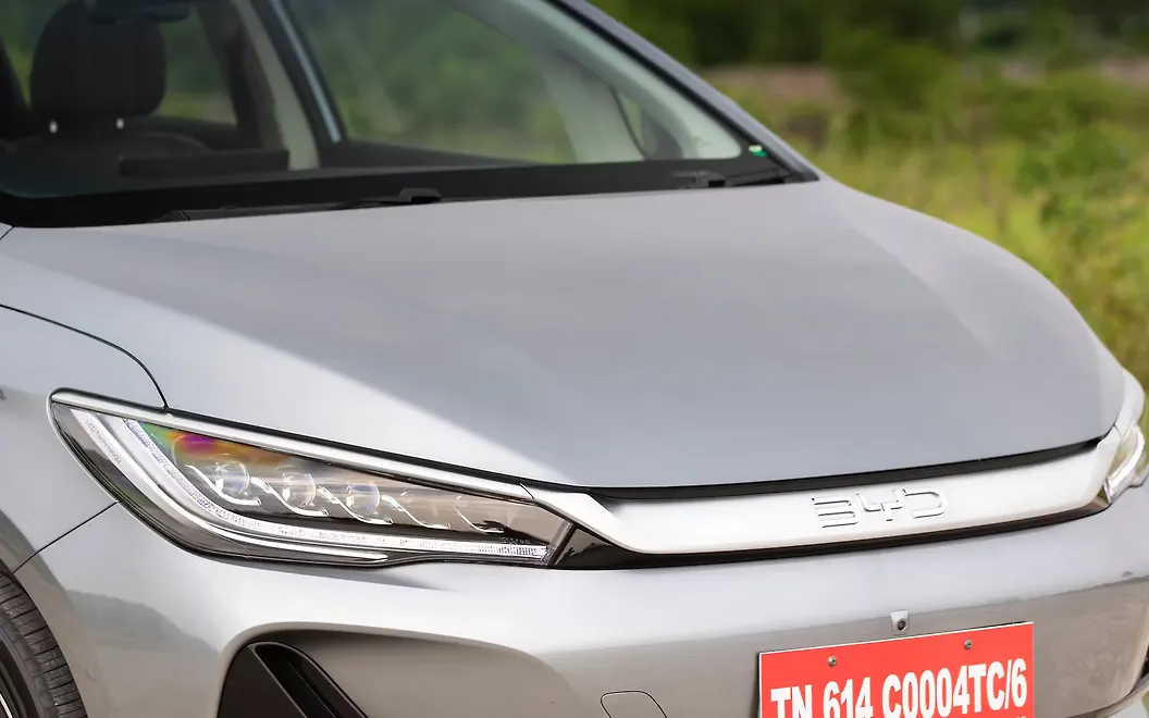 BYD eMax 7 - Front Bumper | BYD eMax 7 Images