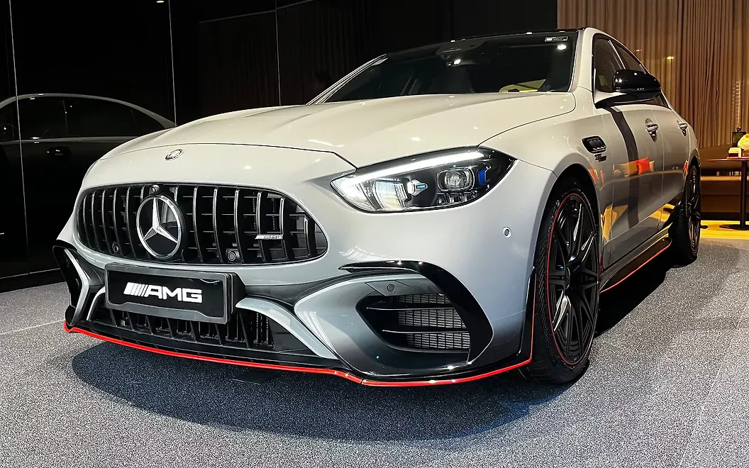 Mercedes-Benz AMG C 63 S E Performance - Front Left View | Mercedes ...