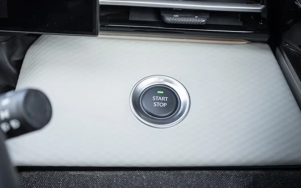 Tata Sierra Images | Sierra Exterior, Road Test and Interior Photo Gallery