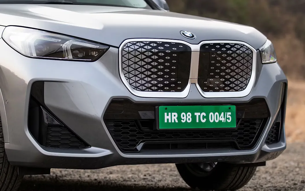 BMW iX1 LWB Images | iX1 LWB Exterior, Road Test and Interior Photo Gallery