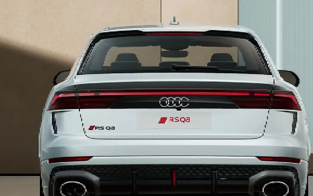 Audi RS Q8 - Right Rear View | Audi RS Q8 Images