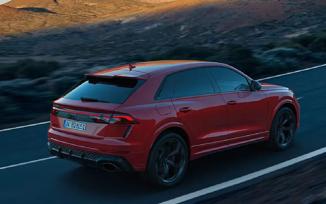 Audi RS Q8 - Right Rear View | Audi RS Q8 Images