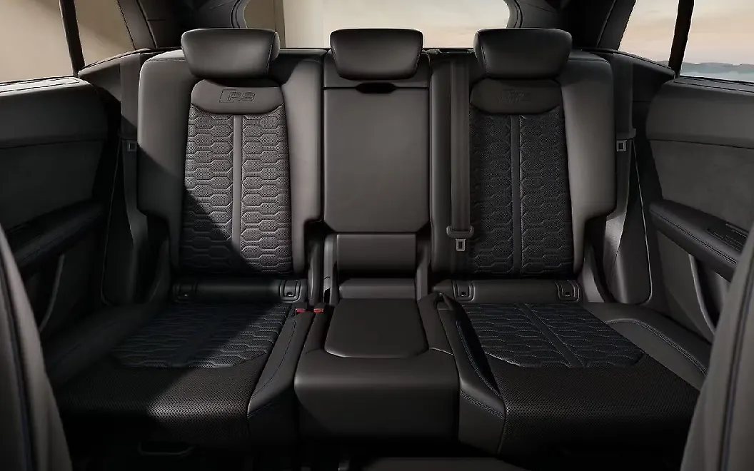 Audi RS Q8 Performance Interior Images: RS Q8 Performance Interior ...