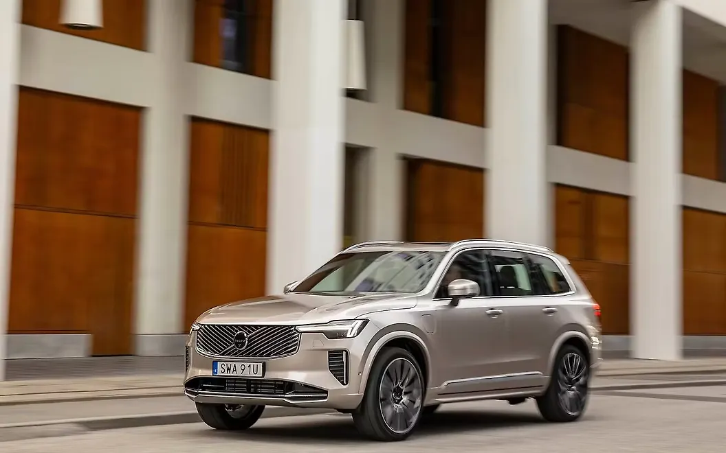 Volvo XC90 [2022-2025] - Engine | Volvo XC90 [2022-2025] Images