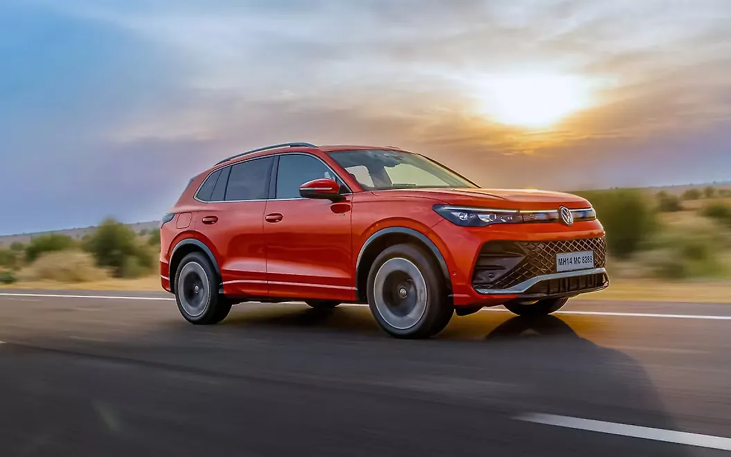 Volkswagen Tiguan R-Line - Front View | Volkswagen Tiguan R-Line Images