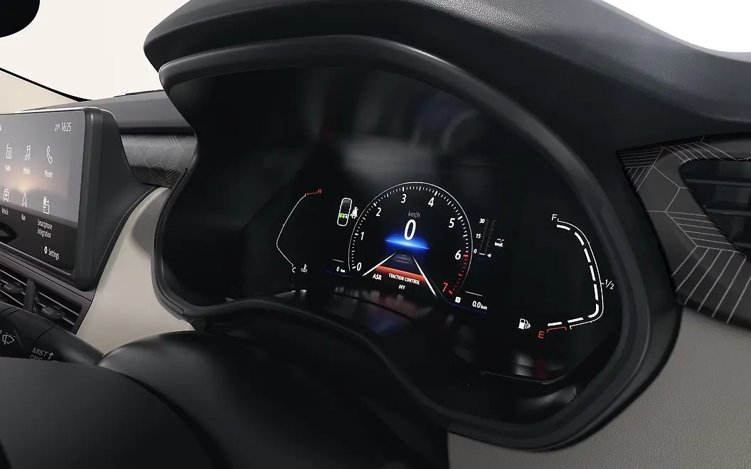 Renault Triber - USB / Charging Port | Renault Triber Images