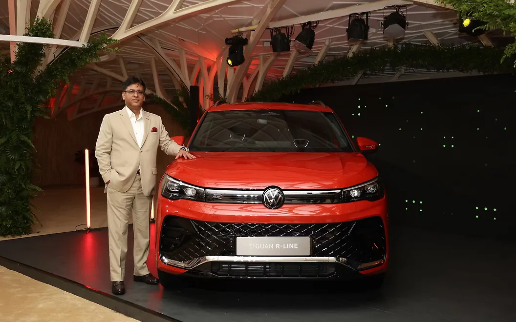 Volkswagen Tiguan R-Line Images | Tiguan R-Line Exterior, Road Test and ...