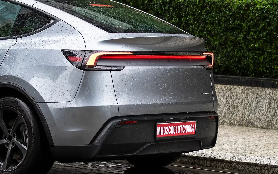 Tesla Model Y - Arm Rest in Rear Passenger Seats | Tesla Model Y Images