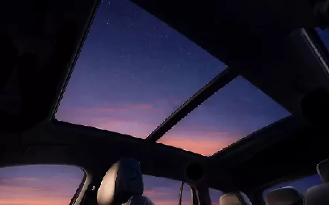 Volkswagen Tayron R-Line - Cabin Roof | Volkswagen Tayron R-Line Images