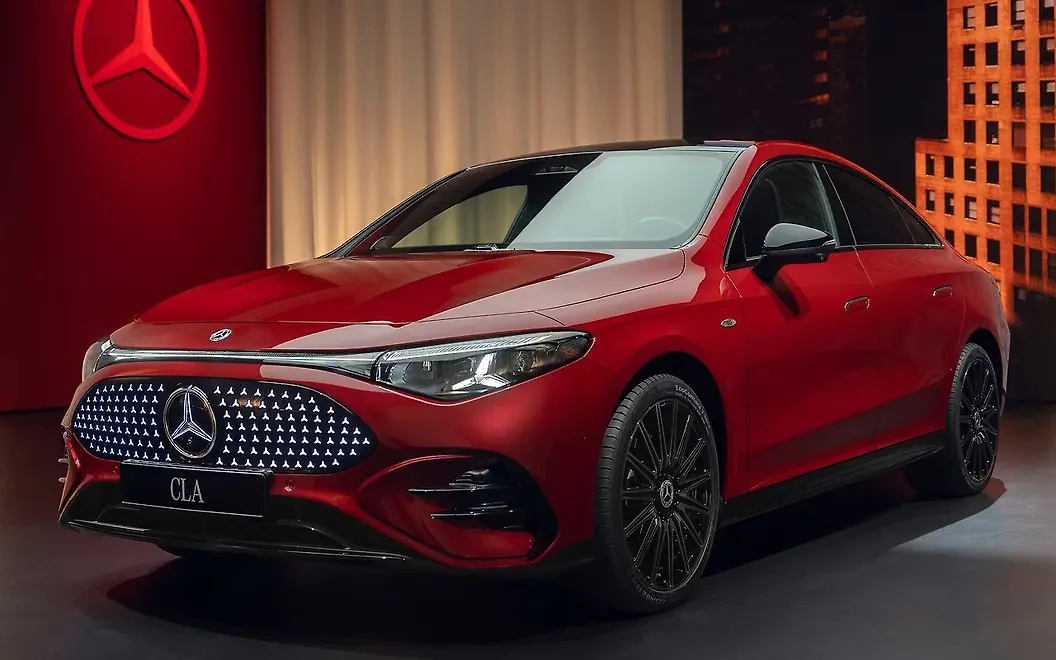 Mercedes-Benz CLA 2026 - Front Left View | Mercedes-Benz CLA 2026 Images