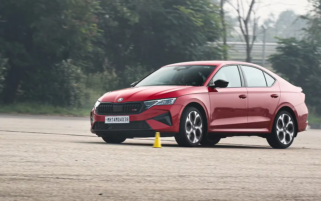 Compare Mahindra XUV 7XO vs Skoda Octavia RS vs Mahindra Scorpio N