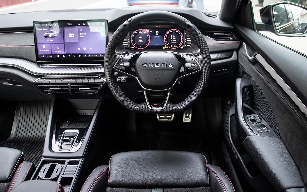 Skoda Octavia RS - Steering | Skoda Octavia RS Images