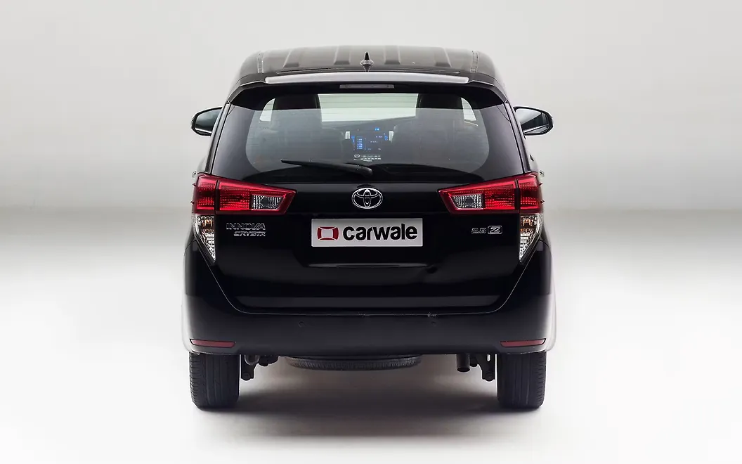 54 Toyota Innova Crysta [2016-2020] Images | Innova Crysta [2016-2020 ...