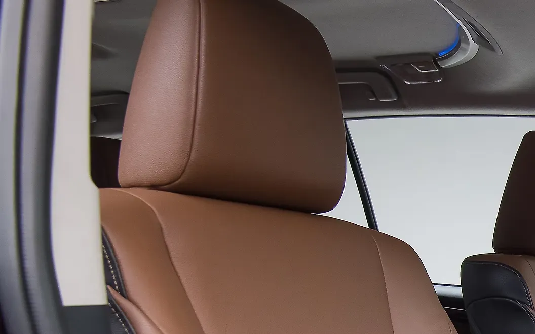 31 Toyota Innova Crysta [2016-2020] Interior Images: Innova Crysta ...