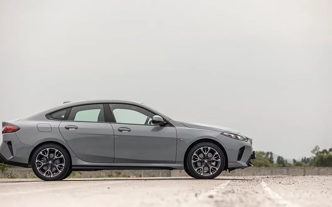 BMW 2 Series Gran Coupe - Right View | BMW 2 Series Gran Coupe Images