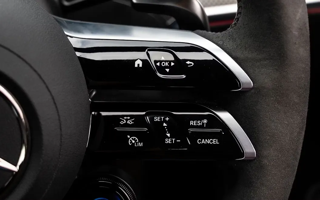 Mercedes-Benz AMG CLE - Push Button Start/Stop | Mercedes-Benz AMG CLE ...