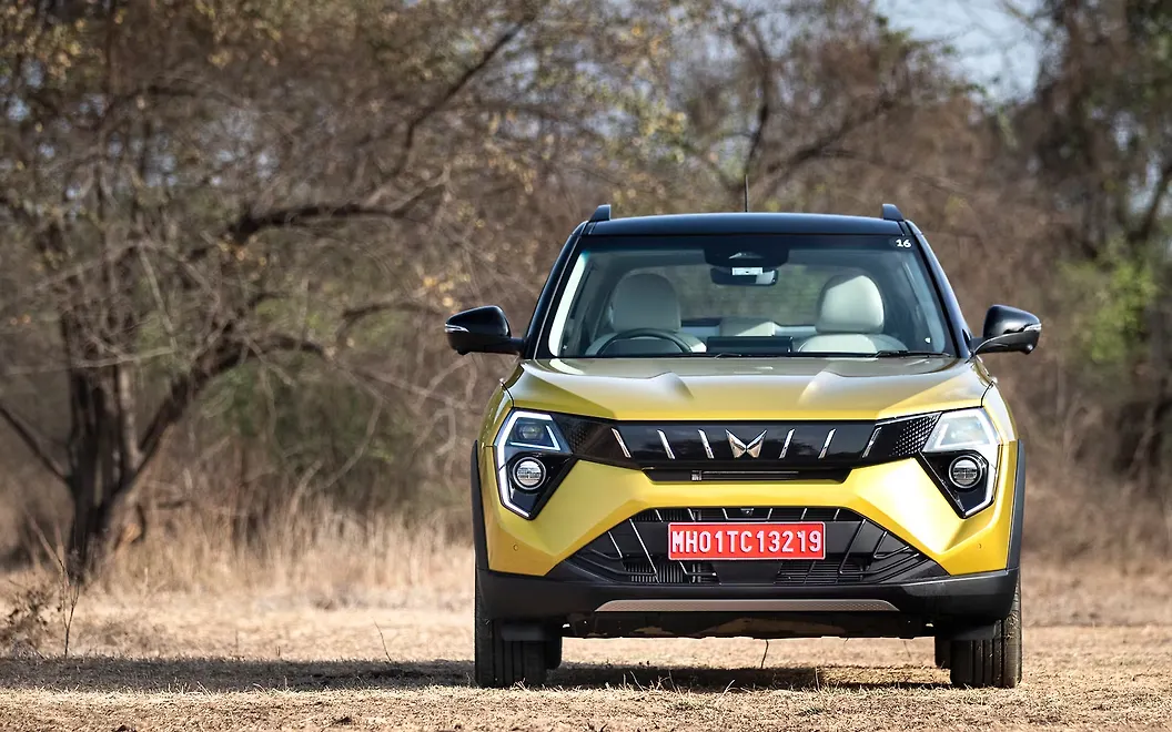 Mahindra XUV 3XO Images | XUV 3XO Exterior, Road Test and Interior ...