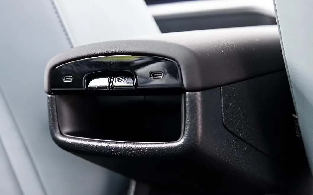 Volvo EX30 - Infotainment Display | Volvo EX30 Images