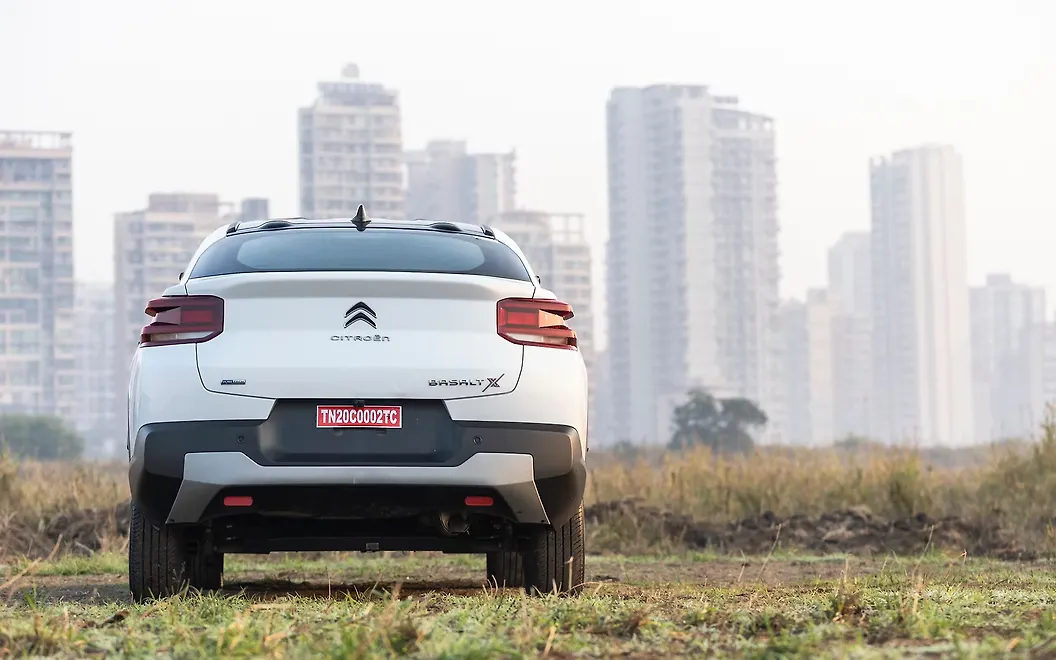 Compare Citroen Basalt X vs Tata Curvv vs Hyundai Tucson