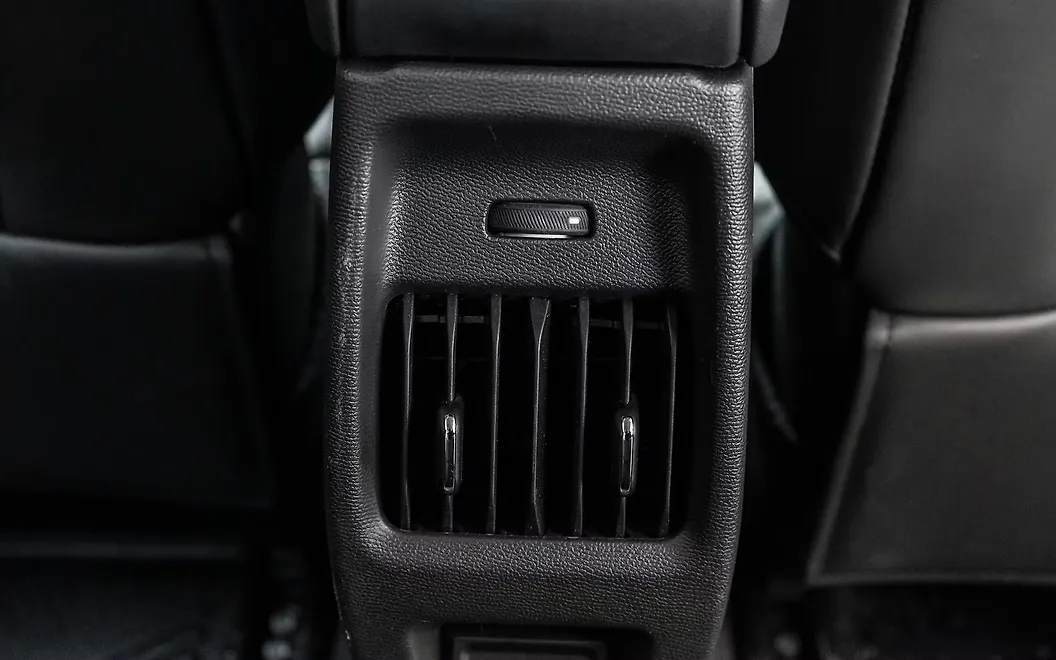 Citroen Basalt X - Dashboard Switches | Citroen Basalt X Images