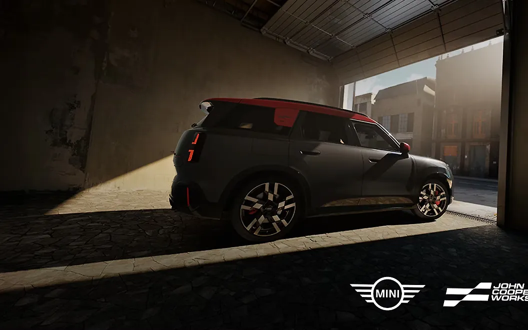Mini Countryman JCW - Right Rear View | Mini Countryman JCW Images