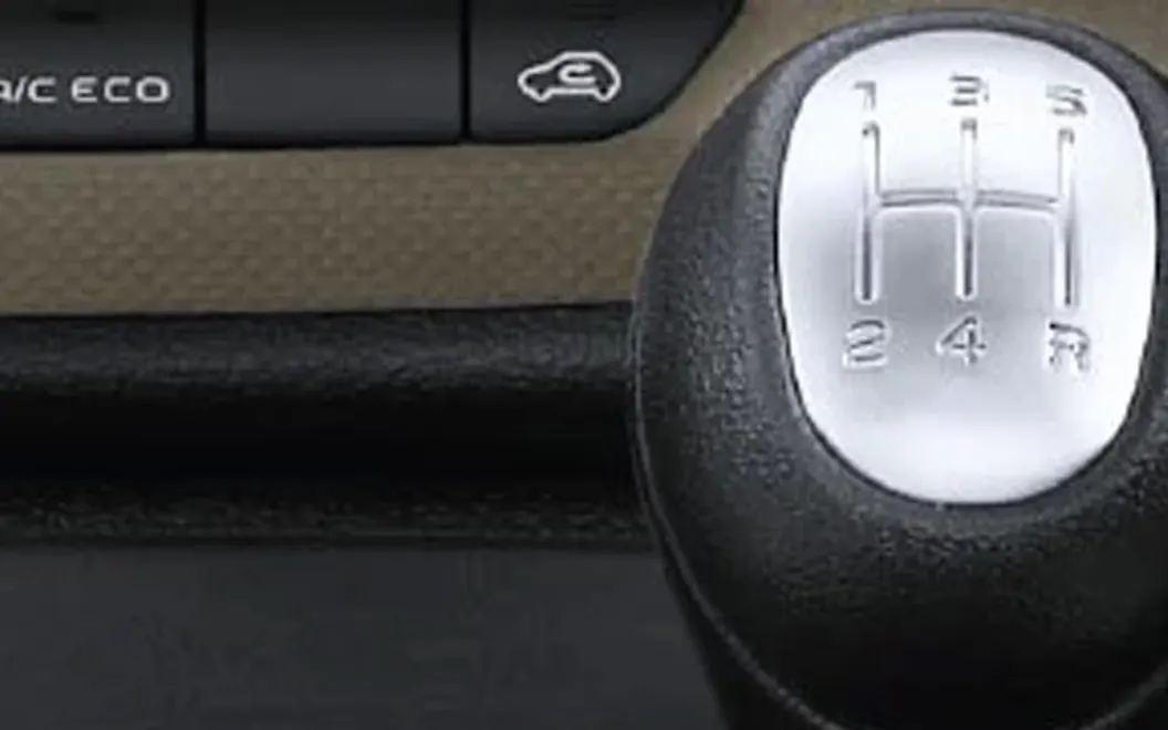 Mahindra Bolero Neo - Steering Mounted Controls | Mahindra Bolero Neo ...