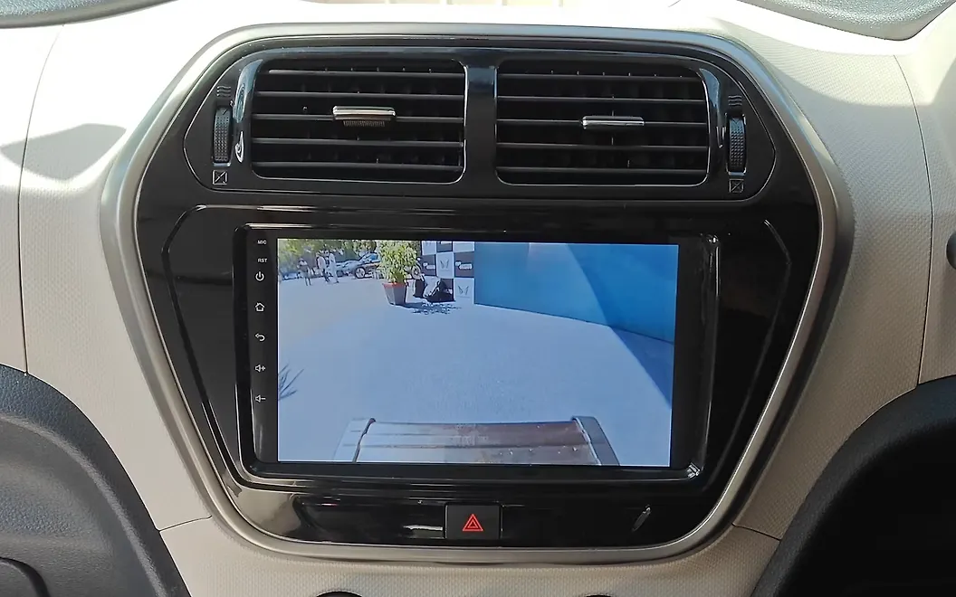 Compare Mahindra Bolero Neo vs Mahindra Bolero Neo Plus vs Tata Safari ...