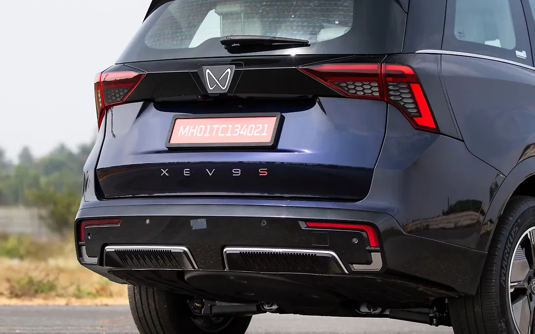 Mahindra XEV 9S - Side Rear View | Mahindra XEV 9S Images