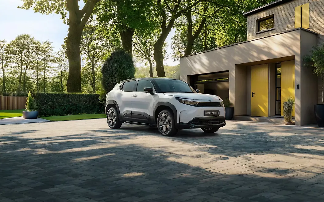 Toyota Urban Cruiser Ebella - Front Right View | Toyota Urban Cruiser ...