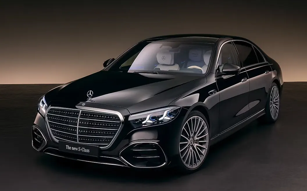 Mercedes-Benz S-Class Facelift Images | S-Class Facelift Exterior, Road ...