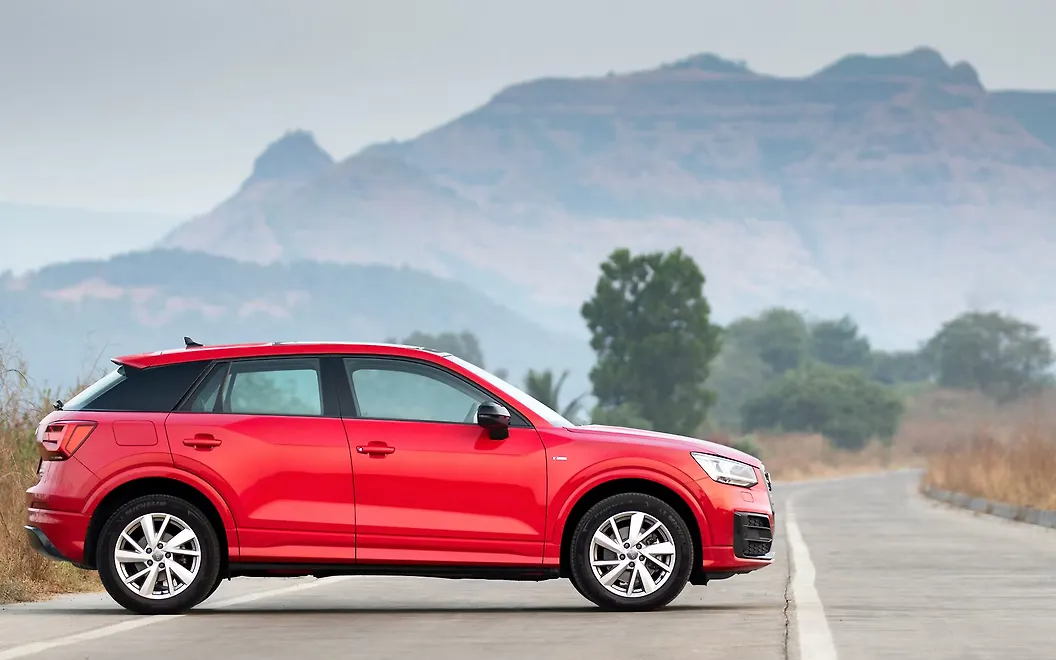 Audi Q2 - Side View | Audi Q2 Images