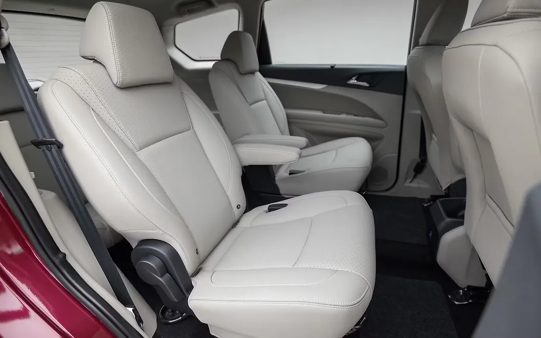 25 Mahindra Marazzo [2018-2020] Interior Images: Marazzo [2018-2020 ...