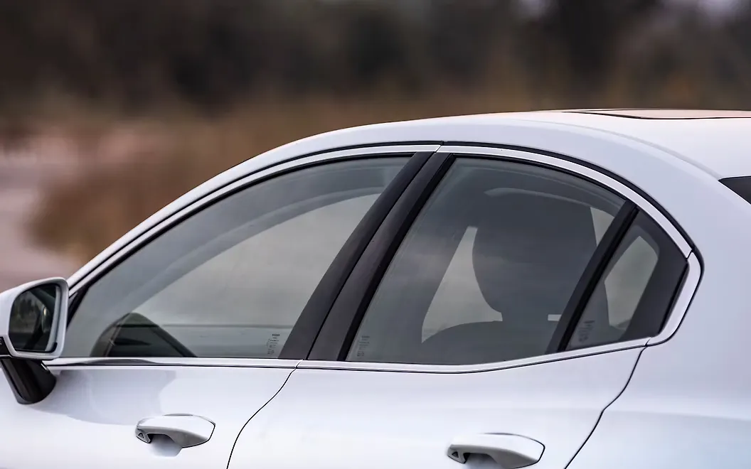 Volvo S60 - Side View | 64 Volvo S60 Images