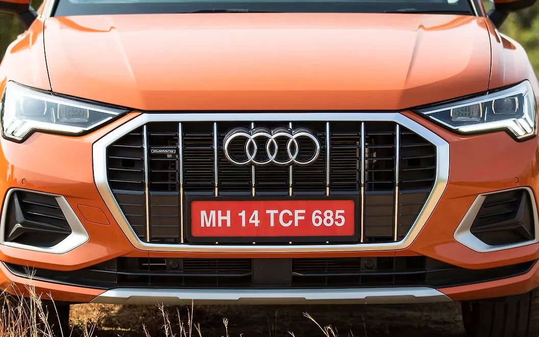 Audi Q3 - Front Grille | Audi Q3 Images