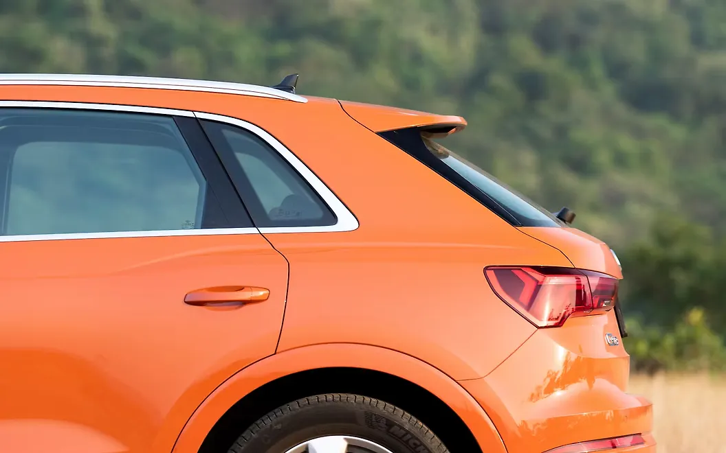 Audi Q3 - Front Grille | Audi Q3 Images
