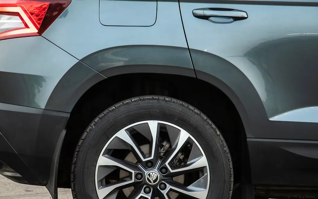 Skoda Karoq - Back View | Skoda Karoq Images