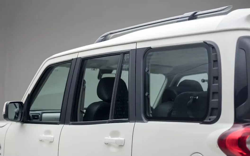 52 Mahindra Scorpio Images | Scorpio Exterior, Road Test and Interior ...