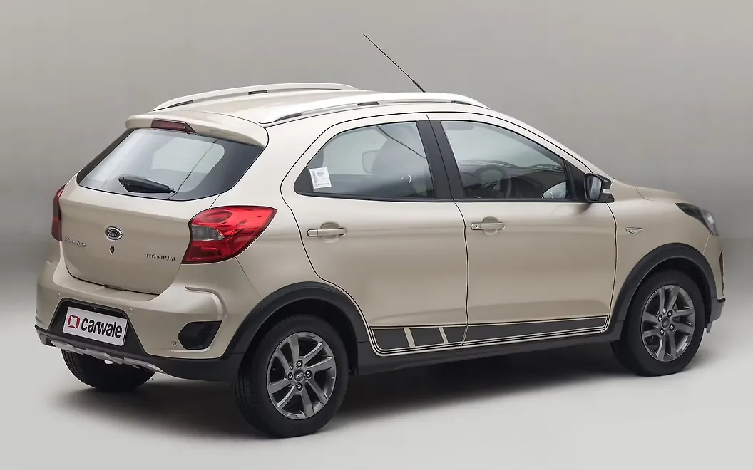 Ford Freestyle - Rear Bumper | 49 Ford Freestyle Images