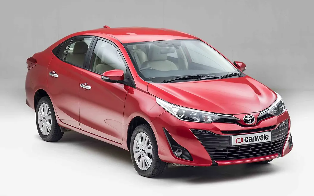 Toyota Yaris - Side Rear View | 51 Toyota Yaris Images