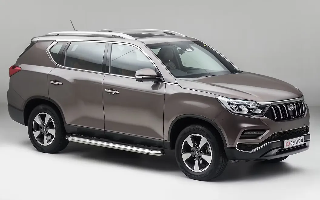 Mahindra Alturas G4 - Back View | 60 Mahindra Alturas G4 Images